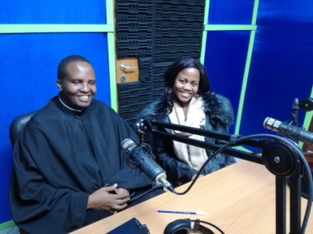 ΣΥΝΕΝΤΕΥΞΗ ΣΕΒ/ΤΟΥ ΜΗΤΡΟΠΟΛΙΤΟΥ ΜΑΣ & ΤΟΥ π.ΑΡΙΣΤΟΤΕΛΗ ΑΣΙΜΟΥΕ ΣΤΟΝ ...